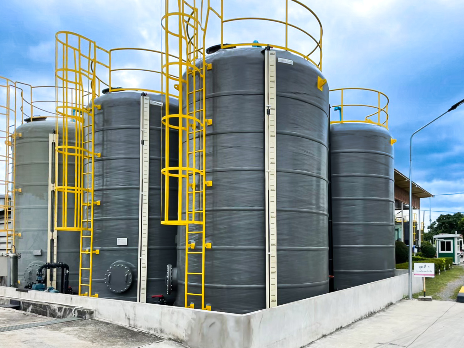 ถังไฟเบอร์กลาส (FRP TANK) – Work smart รับติดตั้งระบบบำบัดอากาศ ผลิตถัง ...